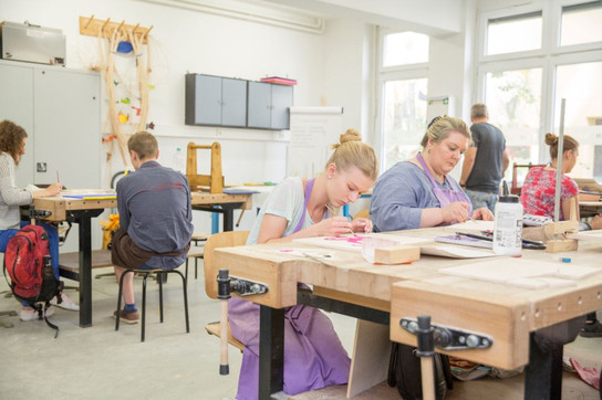 Ergotherapie-Schulen in Baden-Württemberg fordern gleiche Bedingungen ...